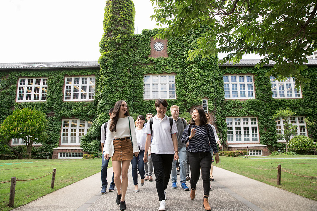 Studying in Japan: University Admission & Visa Deadlines 2025
